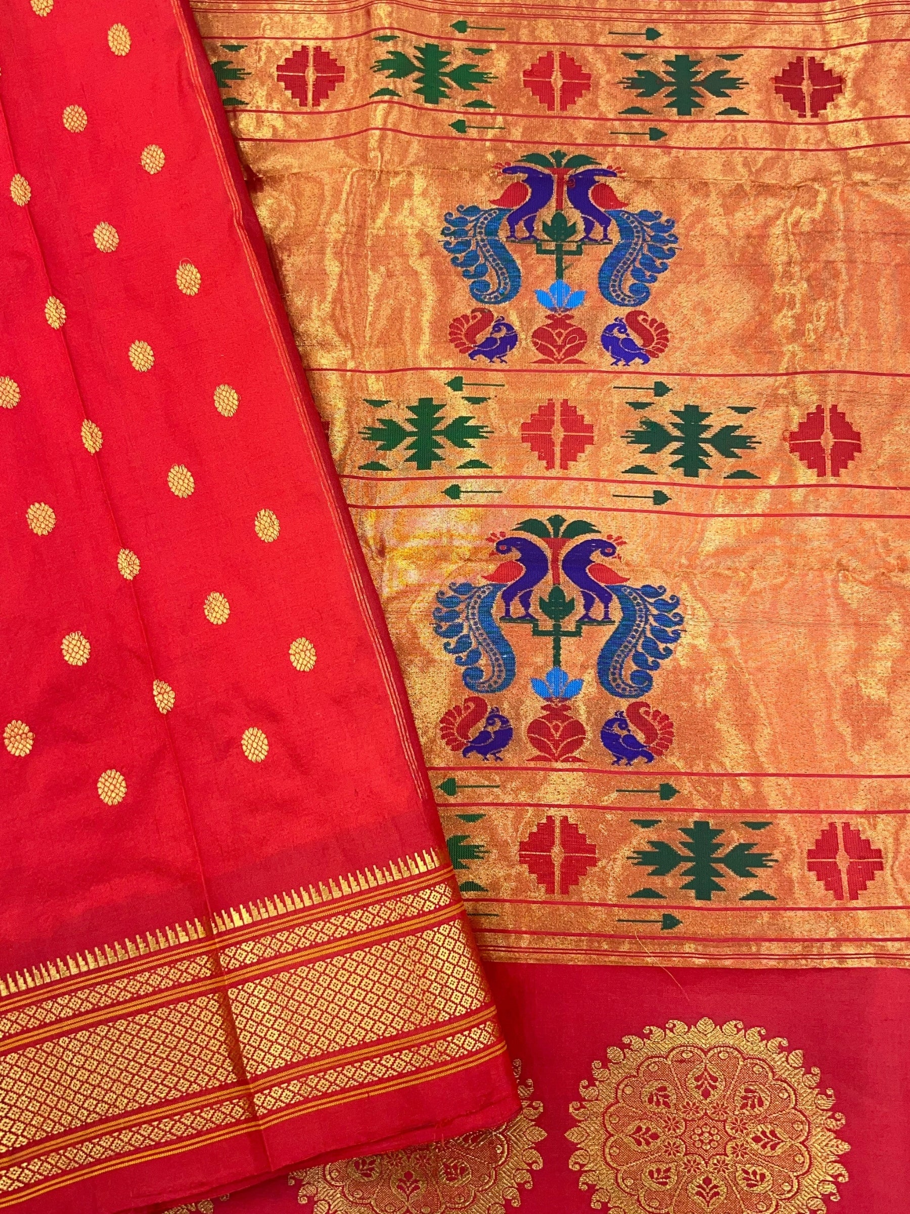 Red maharani silk paithani saree – OnlyPaithani